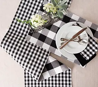 DESIGN IMPORTS Reversible Gingham Runner 14' X 108