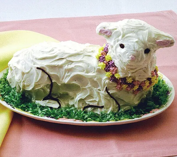 NORDICWARE Spring Lamb 3-d Cake Pan