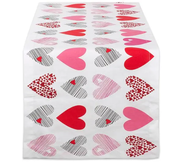 DESIGN IMPORTS 14' X 108' Hearts Collage Print Ble Runner - One-color
