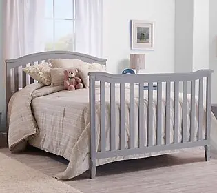SORELLE Berkley 4-in-1 Convertible Crib