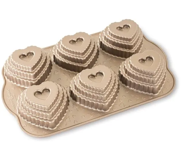NORDICWARE Tiered Heart Cakelet Pan - One-color