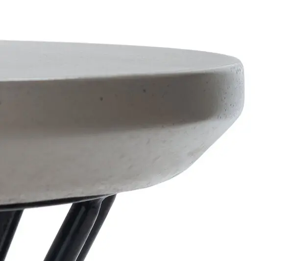 SAFAVIEH Akiko Concrete Accent Table