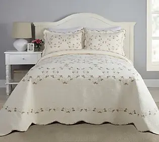MODERN HEIRLOOM Felisa King Bedspread