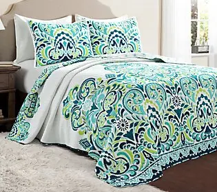 LUSH DECOR Clara 3-piece King Quilt Set By - One-color