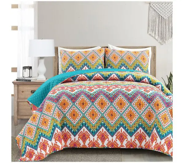LUSH DECOR Boho Chevron Reversible Cotton Quilt 3pc King - One-color