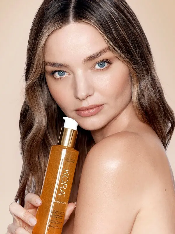 KORA ORGANICS Turmeric Glow Foaming Cleanser