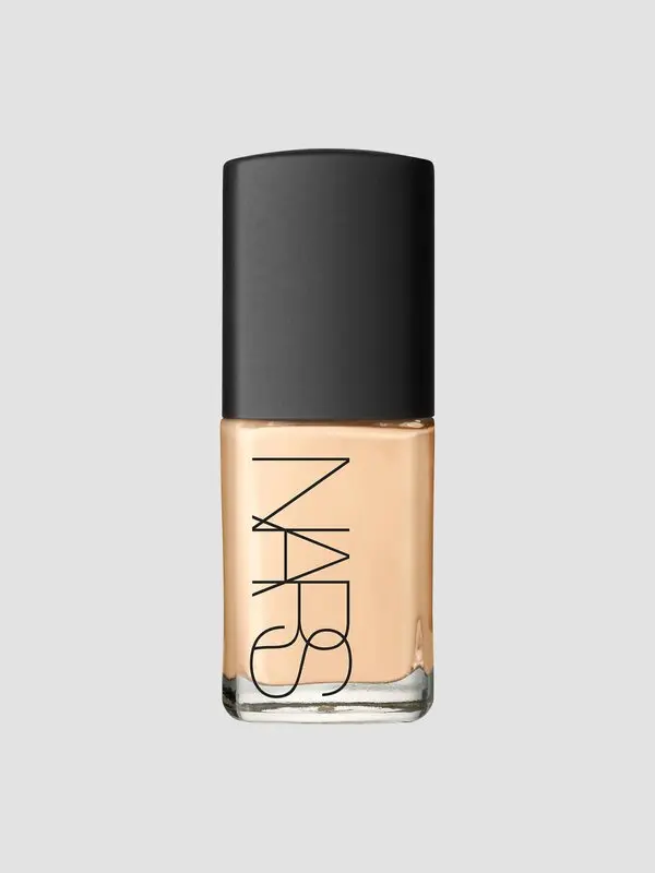 NARS Sheer Glow Foundation - Vienna