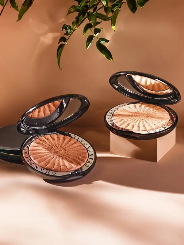 CHANTECAILLE Perfect Blur Pressed Powder