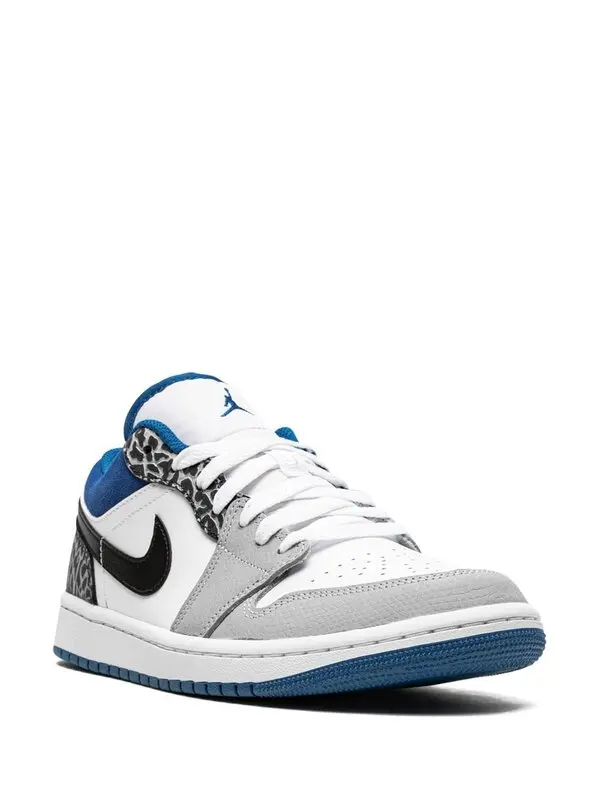 JORDAN 1 Low Se True Blue Sneakers - White