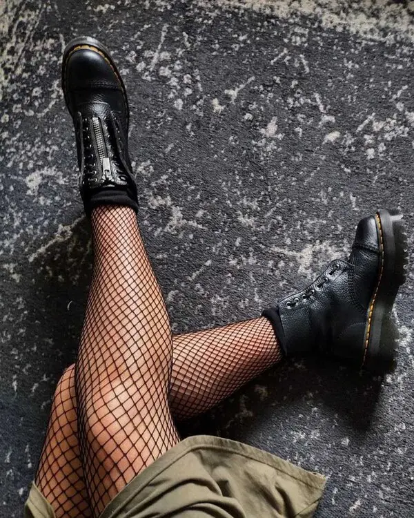 Dr. Martens Sinclair Milled Nappa Leather Platform Boots - Black