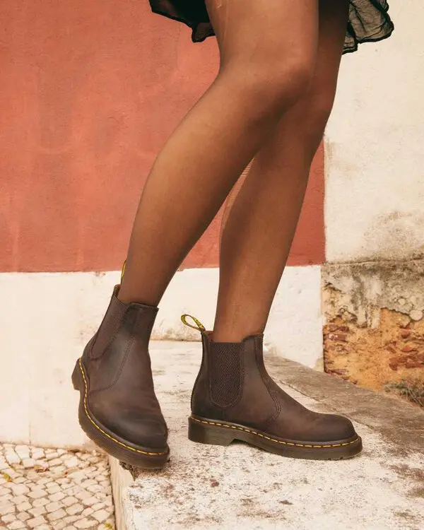 Dr. Martens 2976 Crazy Horse Leather Chelsea Boots - Brown