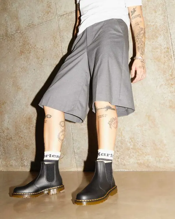 Dr. Martens 2976 Slip Resistant Chelsea Boot - Black