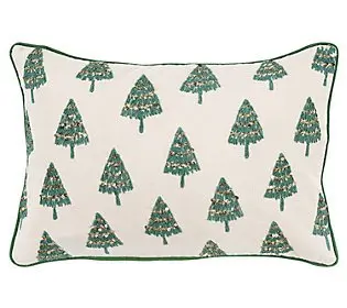 HOMEROOTS Ivory & Green Christmas Tree Lumbar T Row Pillow - One-color