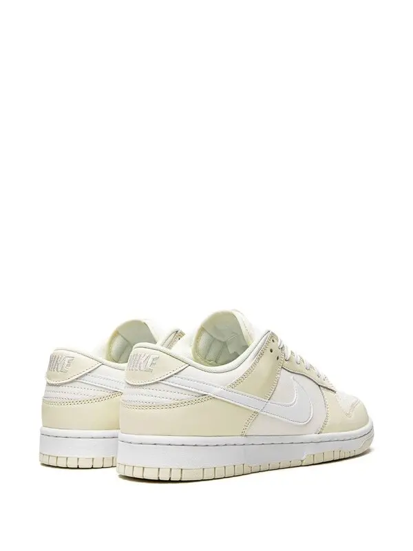Nike Dunk Low Sneakers - White