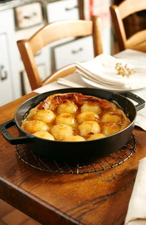 STAUB 13-inch Enameled Cast Iron Double Handle Fry Pan