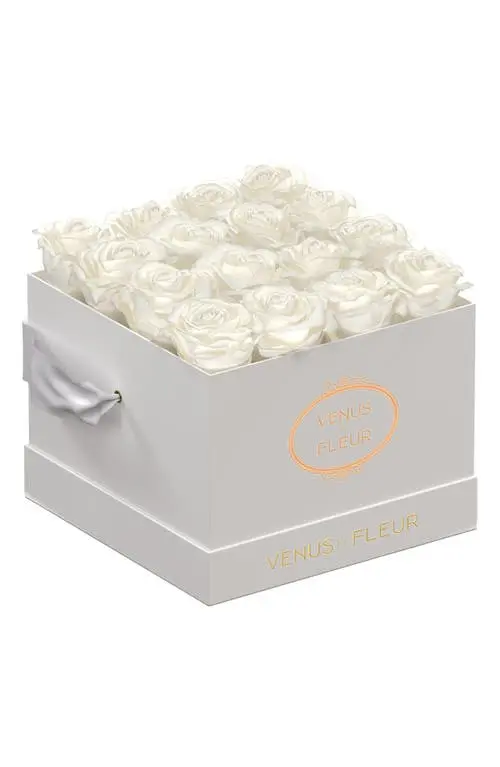Venus Et Fleur Classic Small Square Eternity Roses - Pure White