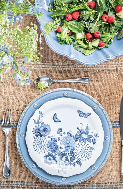 JULISKA Berry And Thread' Dinner Plate - Chambray