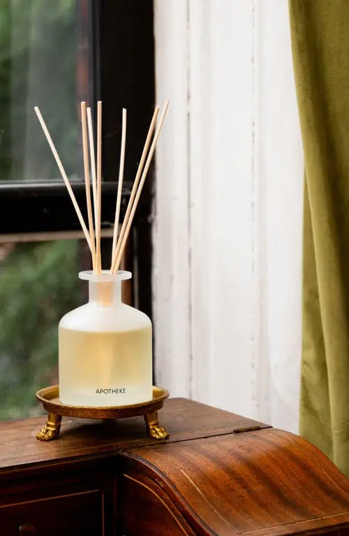 APOTHEKE Reed Diffuser - Earl Grey Bitters