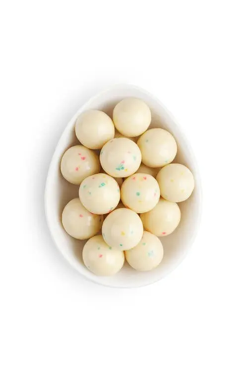 SUGARFINA Birthday Cake Caramels Set Of 4 Candy Cubes