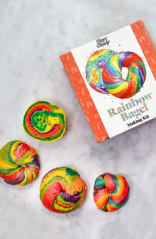BROOKLYN BREW SHOP Farmsteady Rainbow Bagel Making Kit