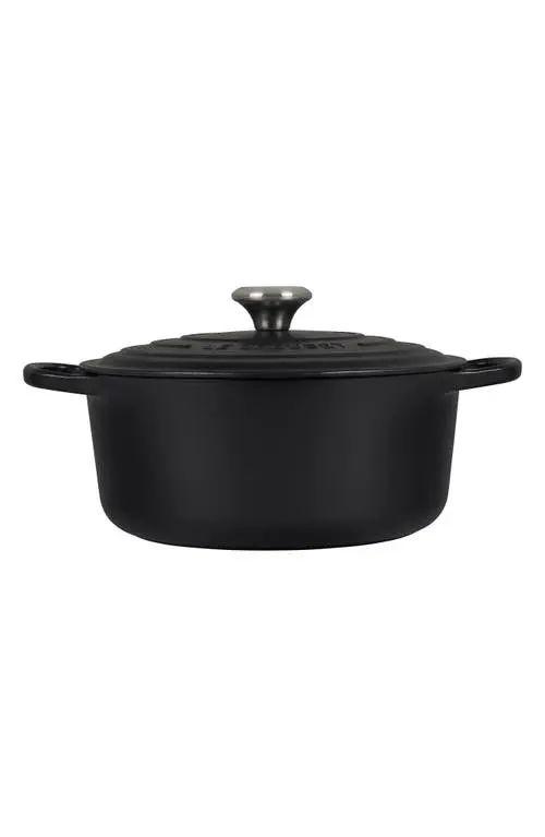 LE CREUSET Signature 5.5-quart Round Enamel Cast Iron French/dutch Oven