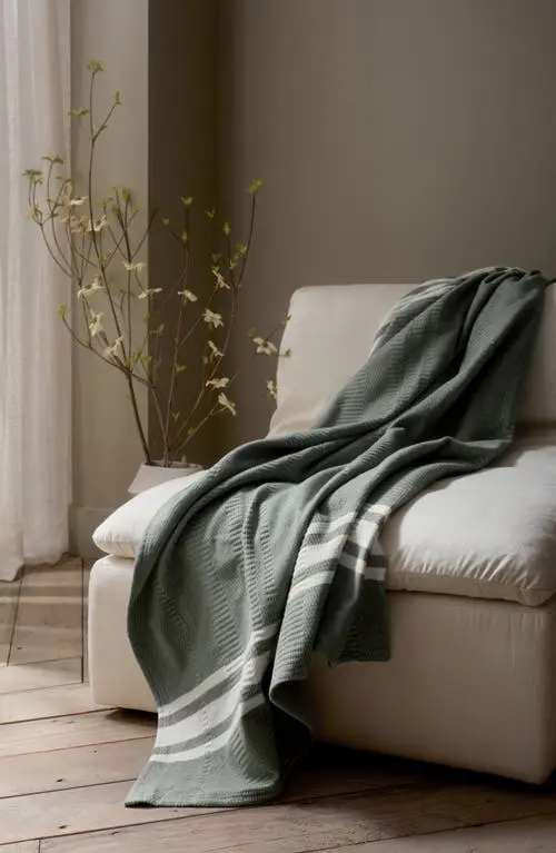 COYUCHI Cirrus Organic Cotton Blanket - Cypress