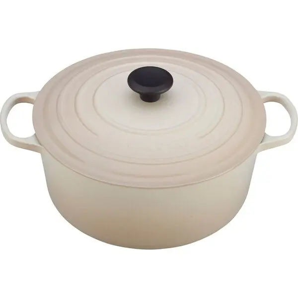 LE CREUSET Signature 4.5-quart Round Enamel Cast Iron Dutch Oven - White Marble