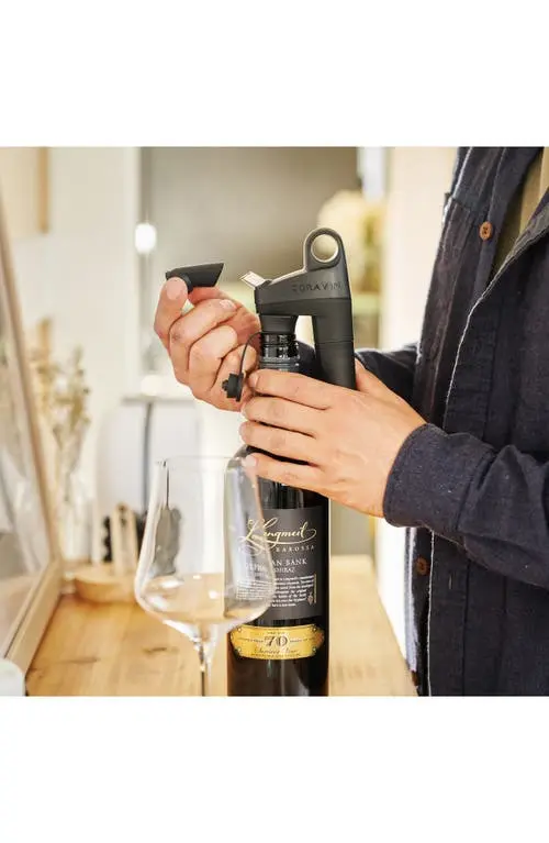 CORAVIN Pivot™+ Wine Preservation System - Black