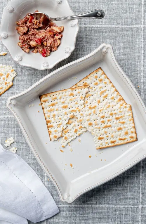 JULISKA Berry & Thread Ceramic Matzoh Plate