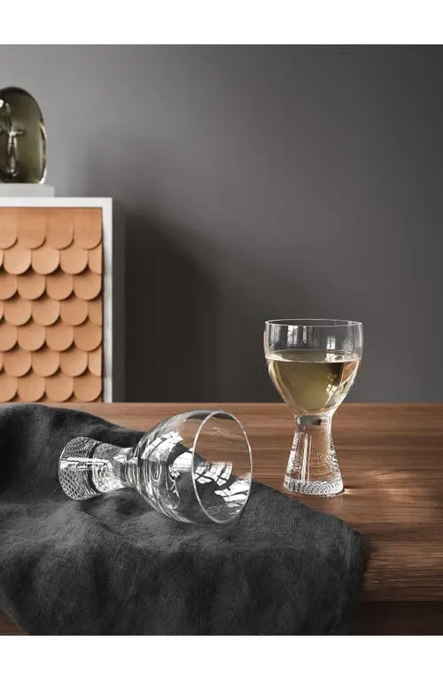 KOSTA BODA Set Of 2 Limelight Xl Wine Glasses