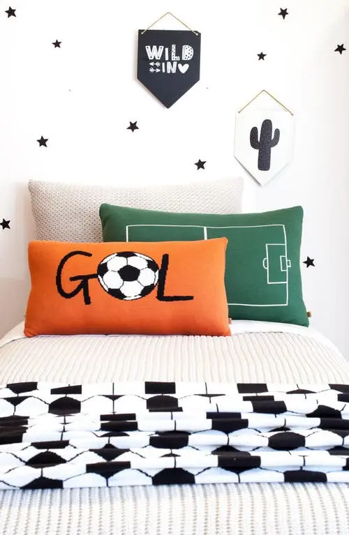 RIAN TRICOT Gol Soccer Rectangular Throw Pillow
