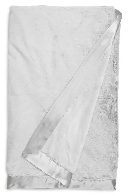 LITTLE GIRAFFE Giraffe At Home Luxe™ Faux Fur Throw - Silver