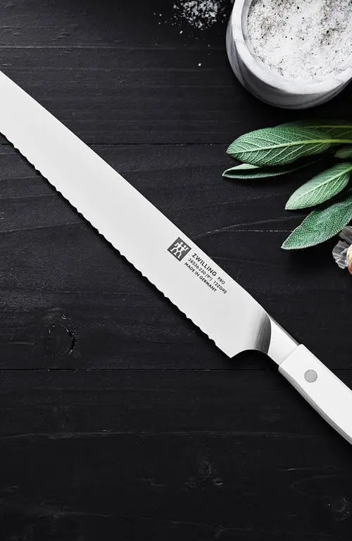 ZWILLING Pro Le Blanc 9-inch Bread Knife