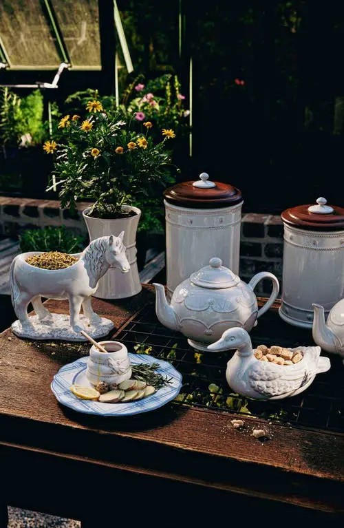 JULISKA Berry & Thread Ceramic Canister