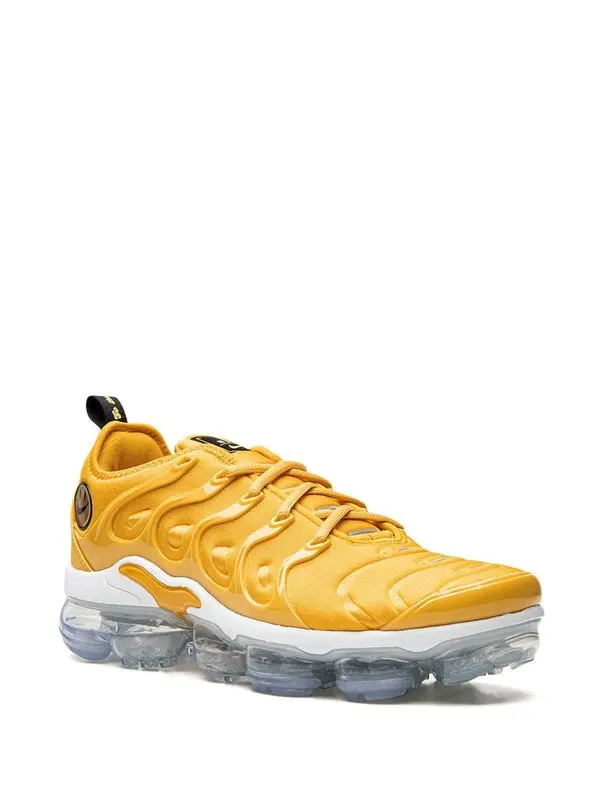 Nike Air Vapormax Plus Sneakers - Orange