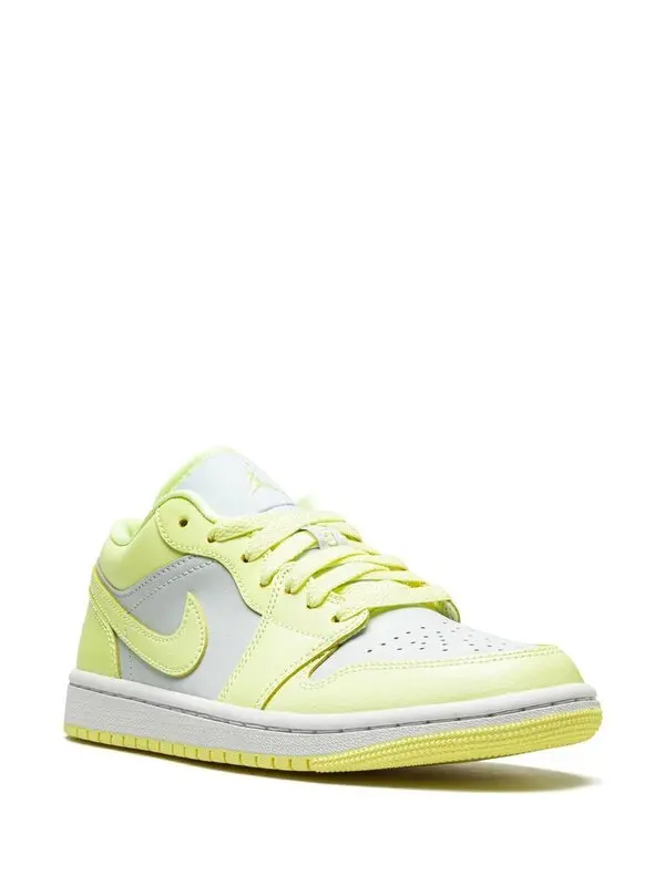 JORDAN 1 Low Sneakers - Silver