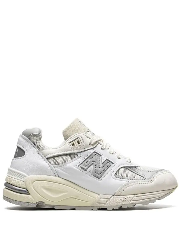 NEW BALANCE 990 V2 Made In Usa Sneakers - White