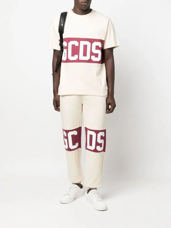 Gcds Logo-print Cotton T-shirt - Neutrals