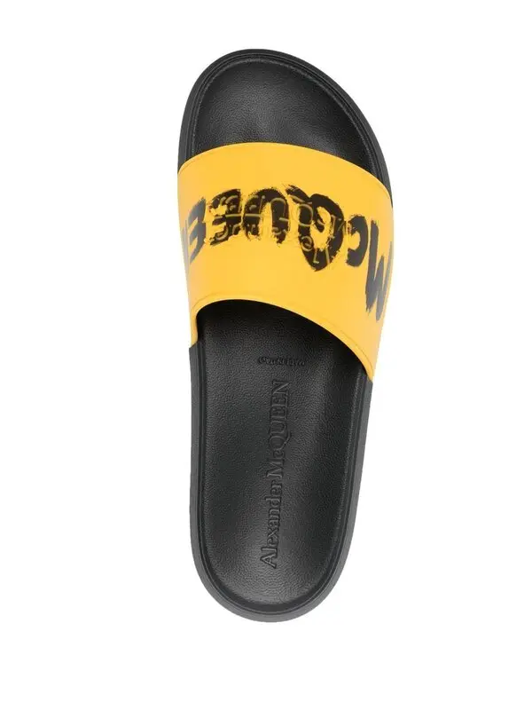 Alexander McQueen Graffiti-logo Slip-on Slides - Yellow  display picture 3