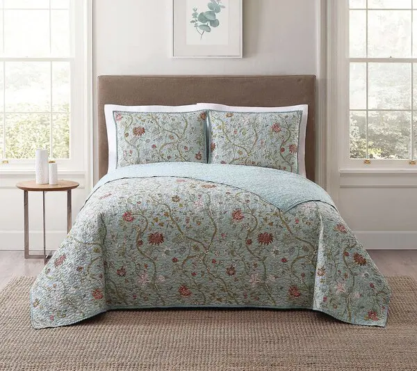 STYLE 212 Bedford Full/queen Quilt Set - One-color