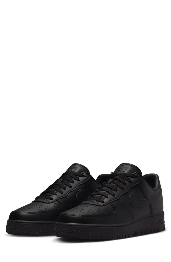 Nike Air Force 1 '07 Fresh Sneaker