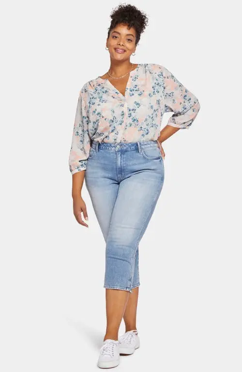 NYDJ Chloe High-waist Capri Jeans - Quinta