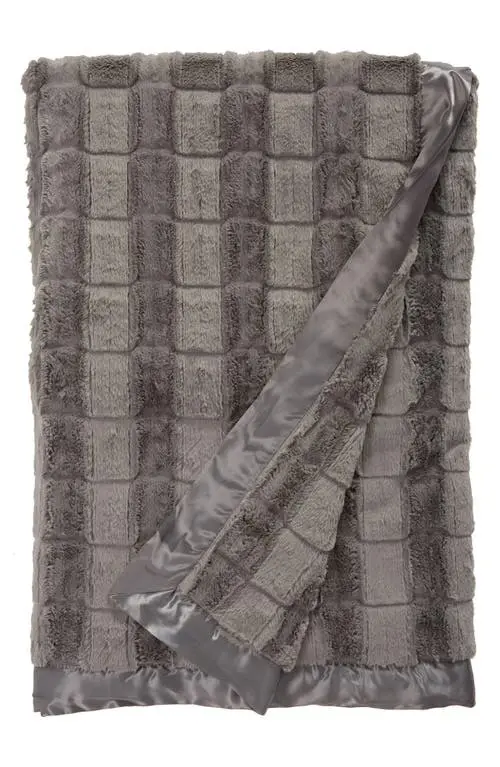 LITTLE GIRAFFE Giraffe At Home Luxe Waterfall Throw Blanket - Charcoal