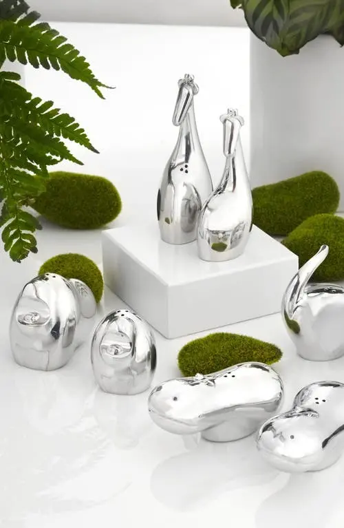 NAMBE Savanna Salt & Pepper Shakers - Elephant