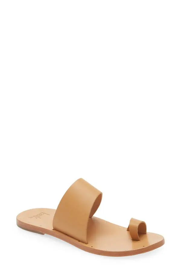 Beek Finch Toe Loop Sandal