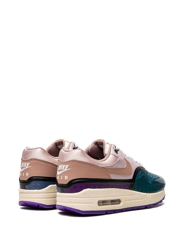 Nike Air Max 1 Sneakers