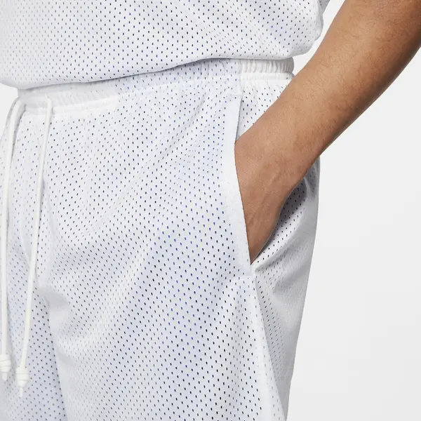 Nike Standard Issue Mesh Basketball Shorts