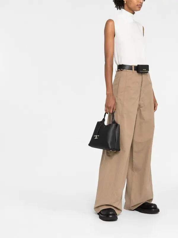 TOD'S Leather Tote - Black