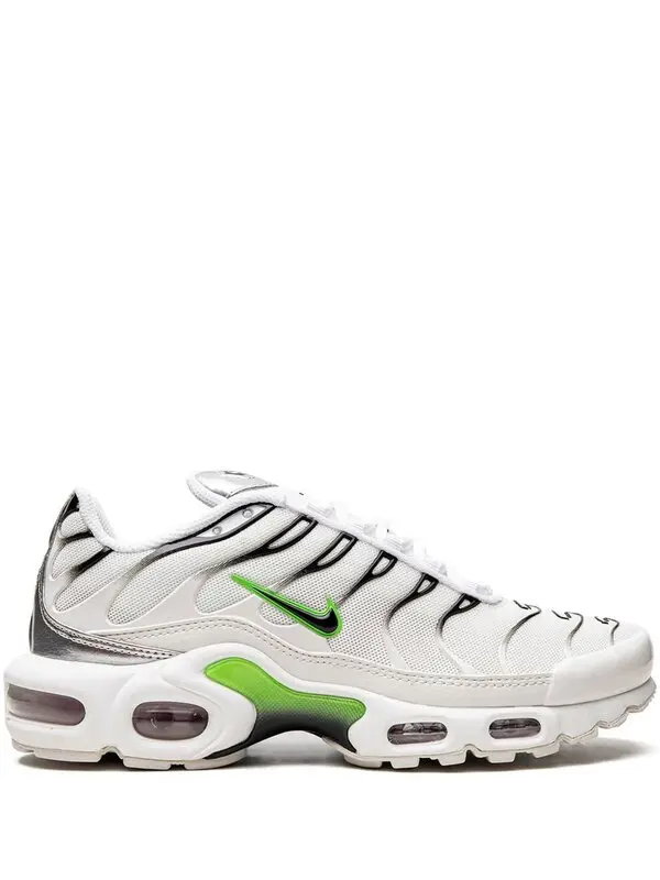 Nike Air Max Plus Sneakers