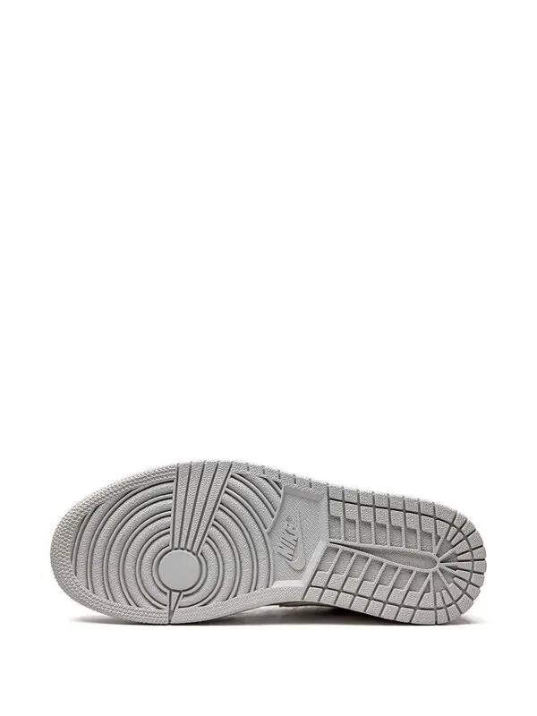 JORDAN 1 Low Se Craft Inside Out Sneakers - Neutrals